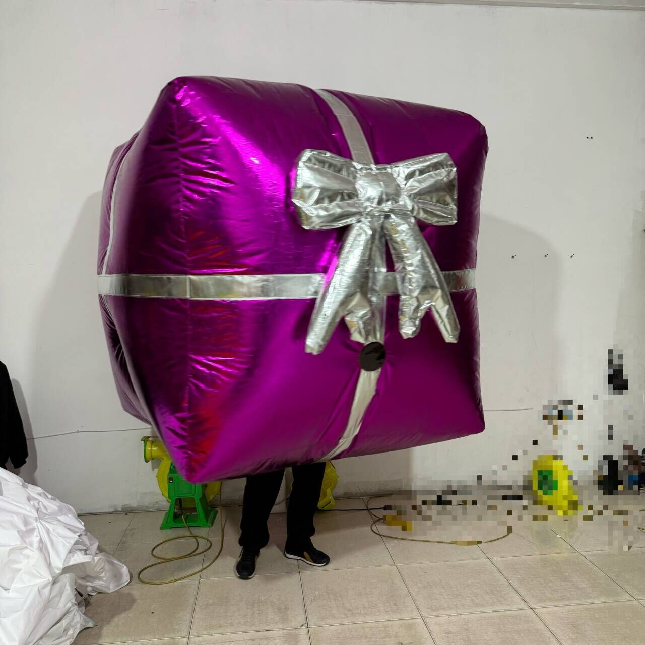 inflatable gift box parade inflatable costume - Aiyate