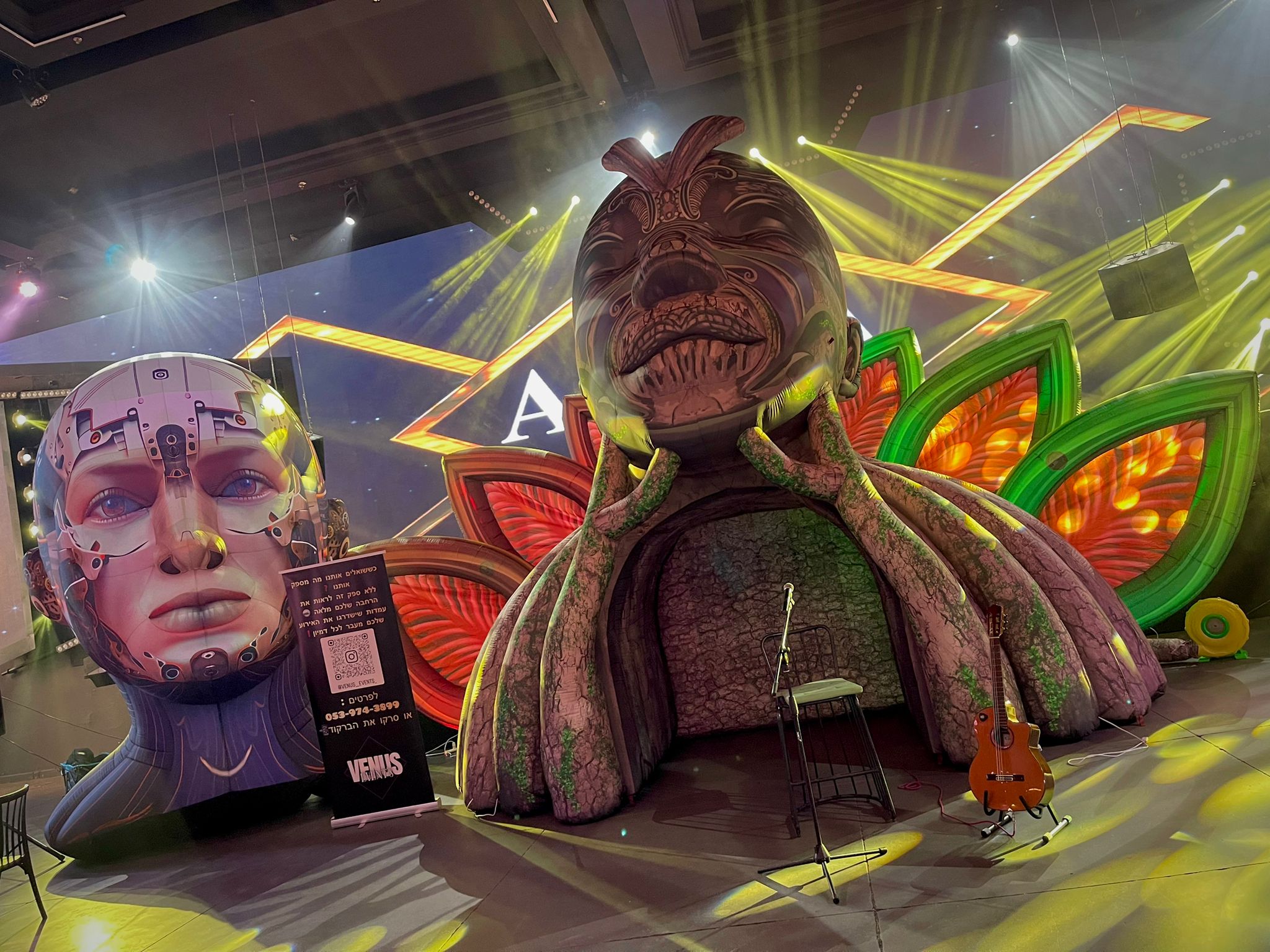 inflatable cartoon characters for event decoration and advertising-AIRART