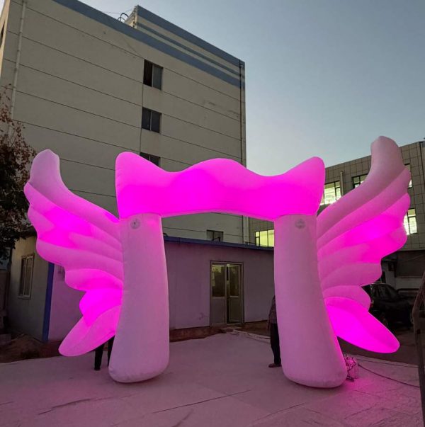 Top 5 Valentine’s Day Inflatable Trends for 2026 - AIRART